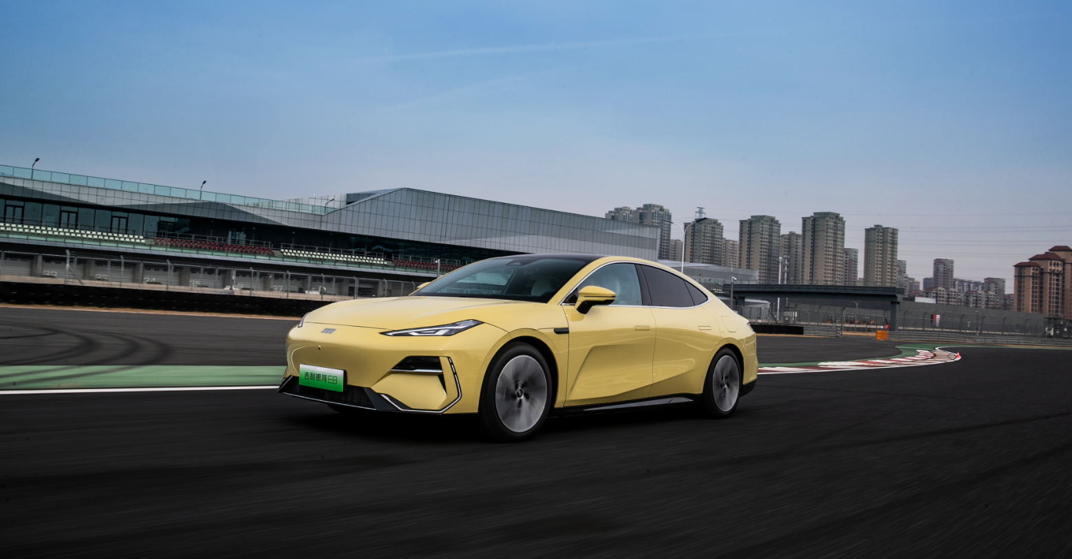 吉利银河E8性能参数大公开，高起步配置让您驾控尽在掌握！_搜狐汽车_搜狐网