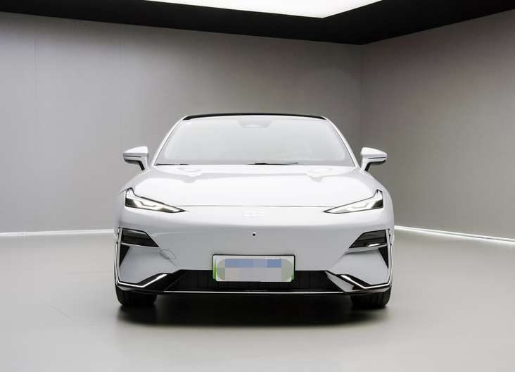 吉利银河E8 17.58万元起”霸屏“上市，网友：直接下定！_搜狐汽车_搜狐网