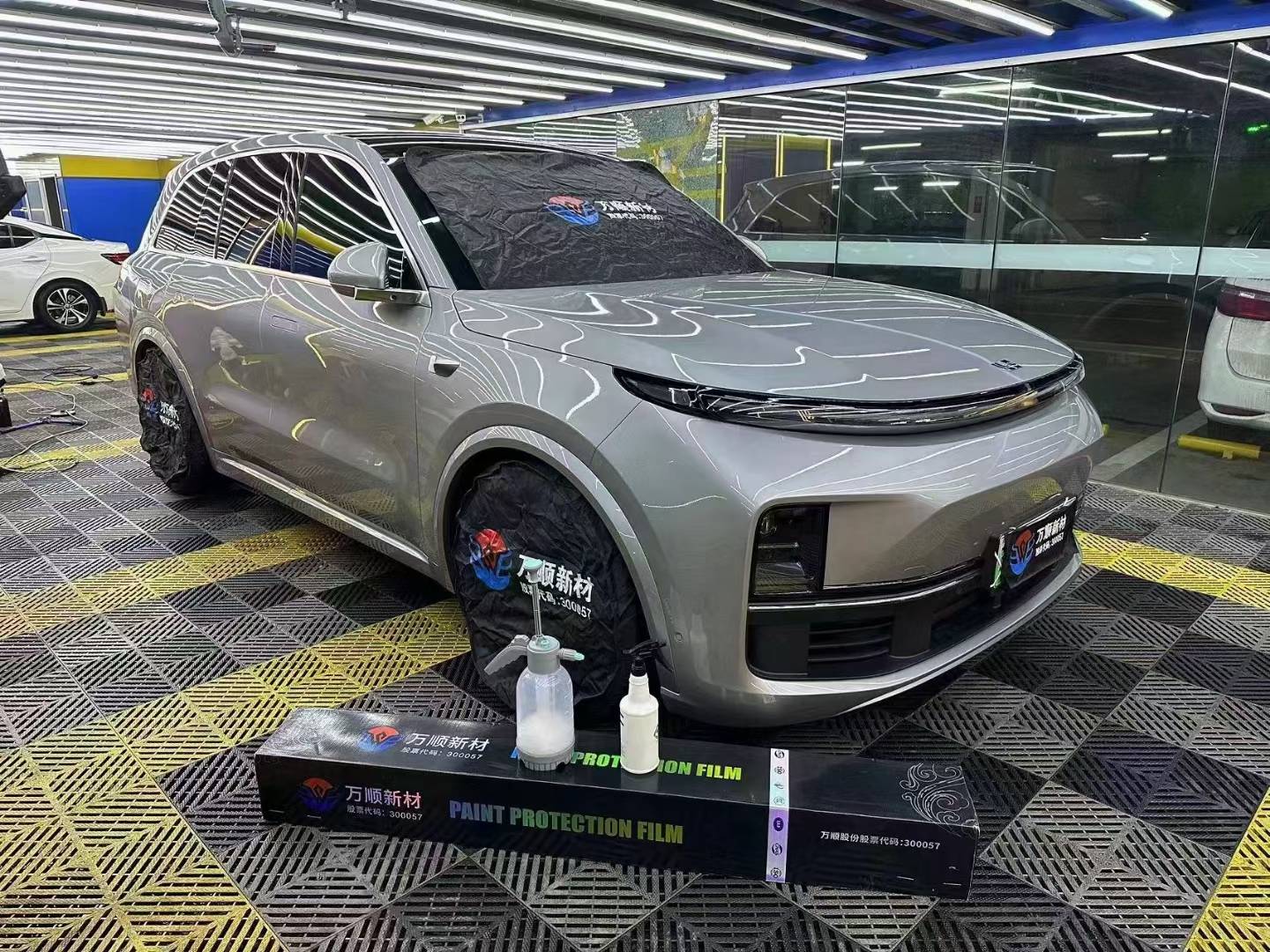 理想L7万顺新材漆面保护膜，无惧风雨，隐形呵护_搜狐汽车_搜狐网