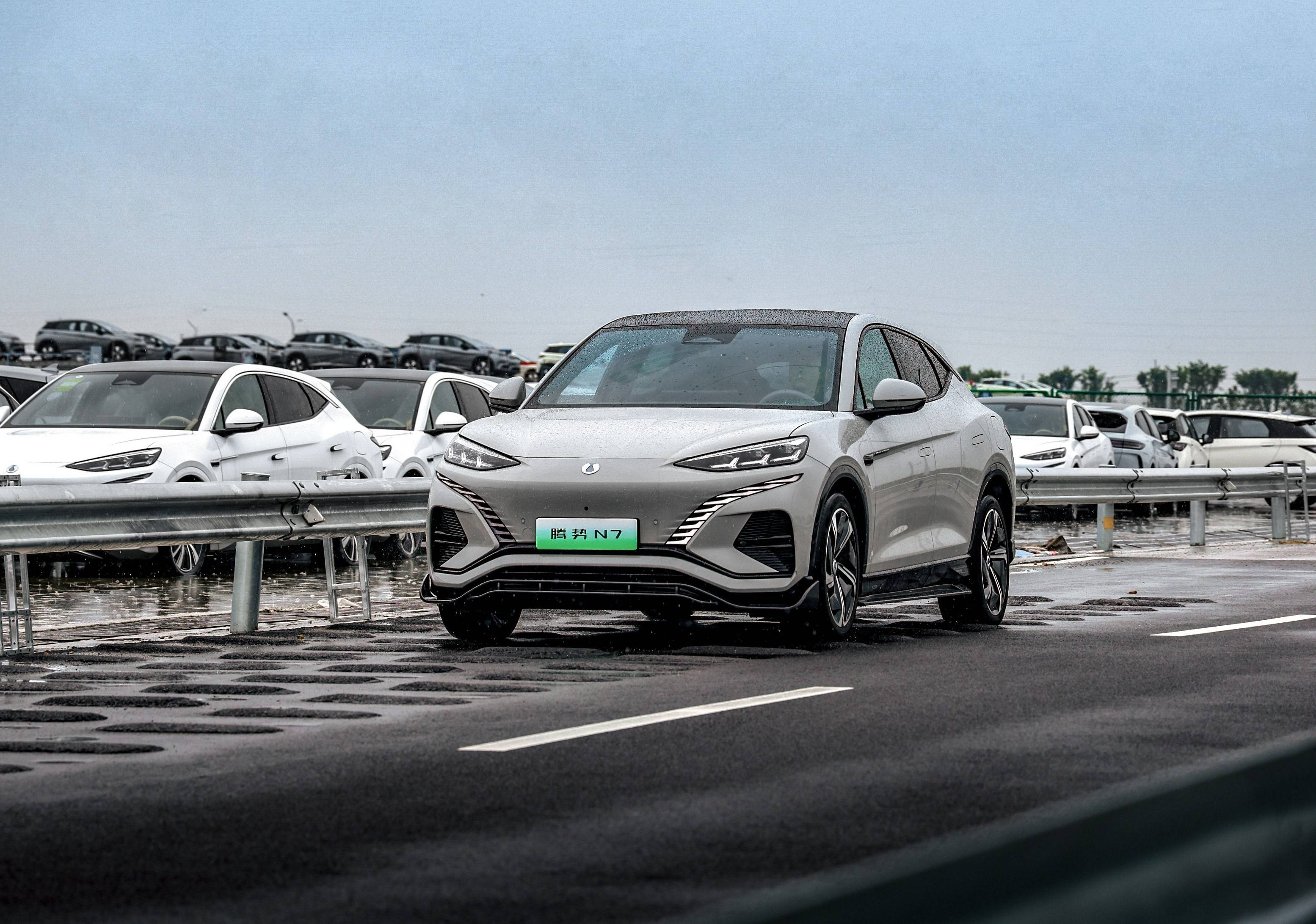 腾势N7 史上最强OTA，高速NOA、预瞄正式推送，坐实智驾第一梯队！_搜狐汽车_搜狐网