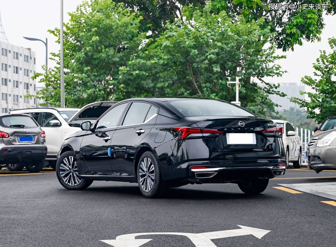 日产天籁终于“扛不住”了！售价下滑至13.78万起，搭载2.0T+CVT_搜狐汽车_搜狐网