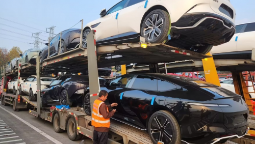 阿维塔12正加速驶来，全国交付正在顺利进行中_搜狐汽车_搜狐网