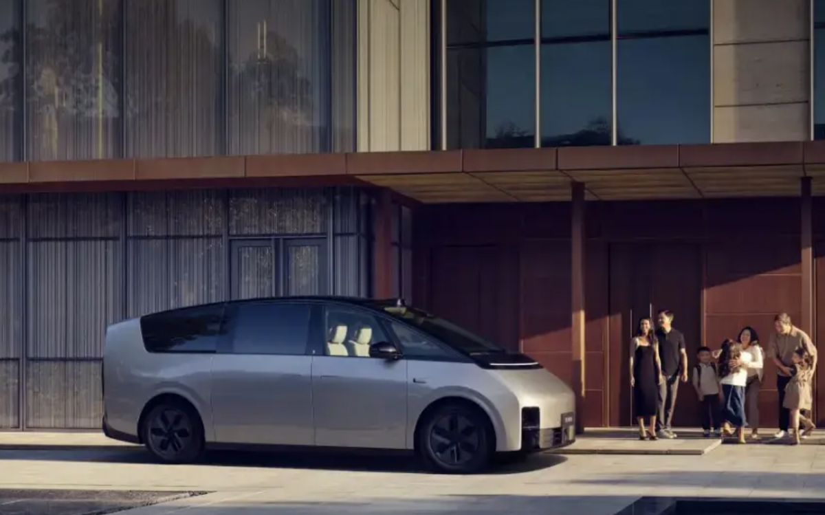 现代STARIA官图发布，1.6T混动MPV，才是正解_搜狐汽车_搜狐网