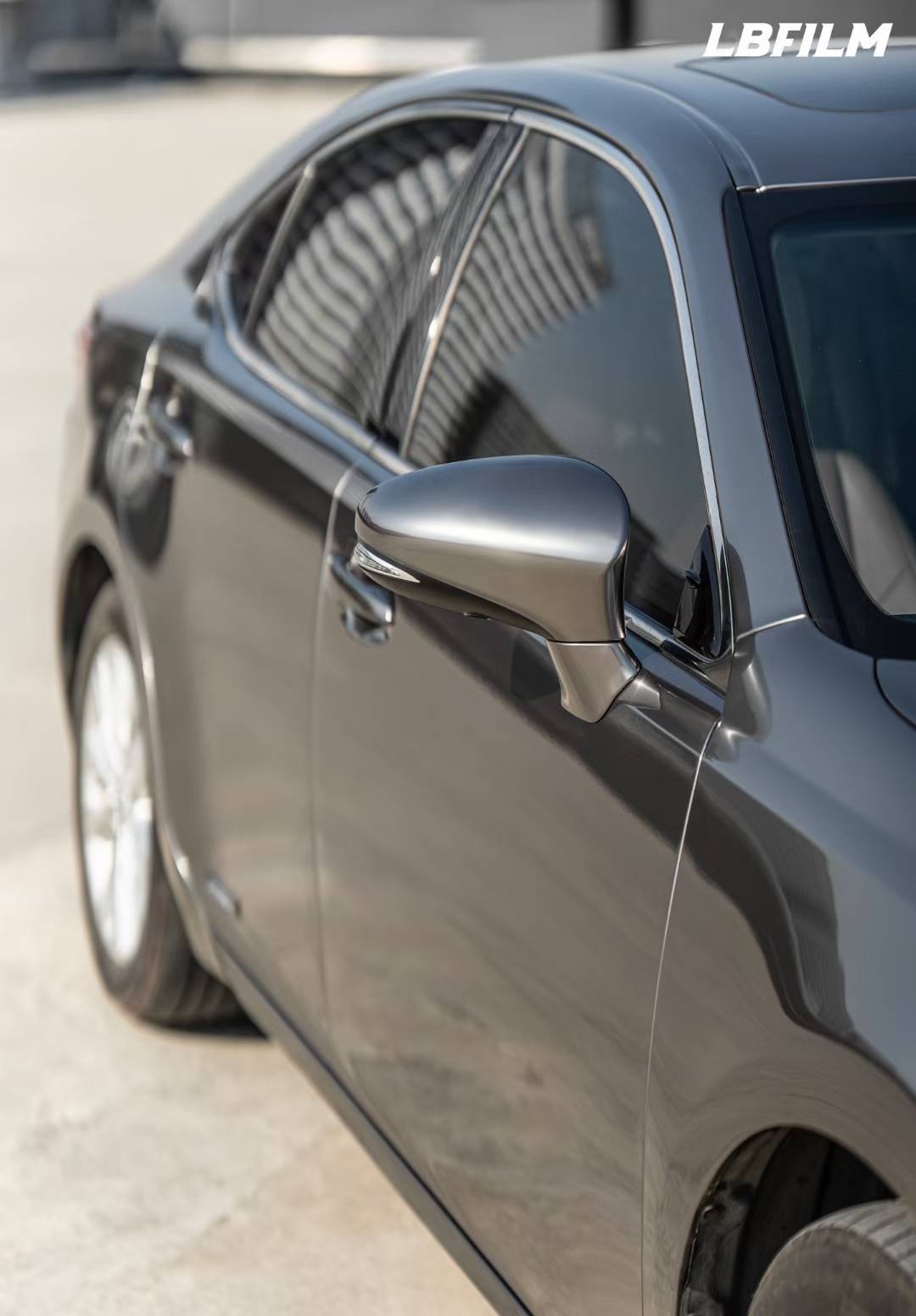 雷克萨斯ES300h-LB改色膜液态金属银，流光溢彩宛若浩瀚银河_搜狐汽车_搜狐网