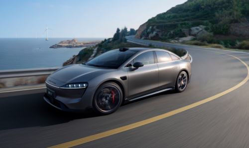 855km续航+极速快充，买纯电车就选智界S7！_搜狐汽车_搜狐网