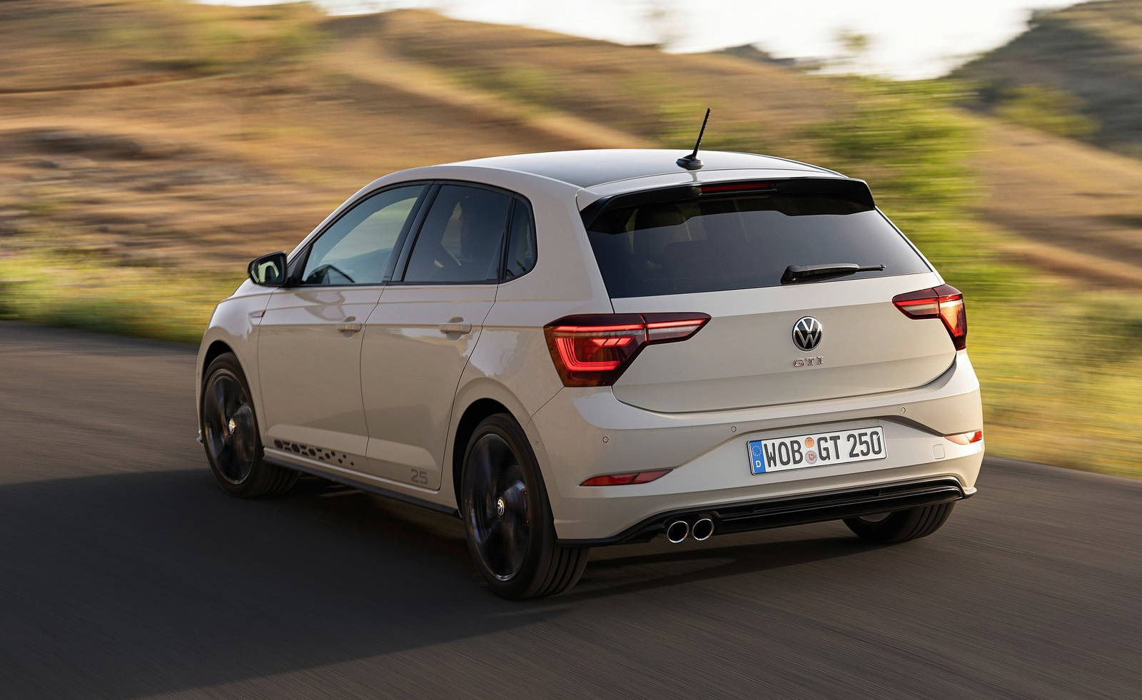 大众Polo GTI 25周年纪念版发布 马力达204匹！_搜狐汽车_搜狐网