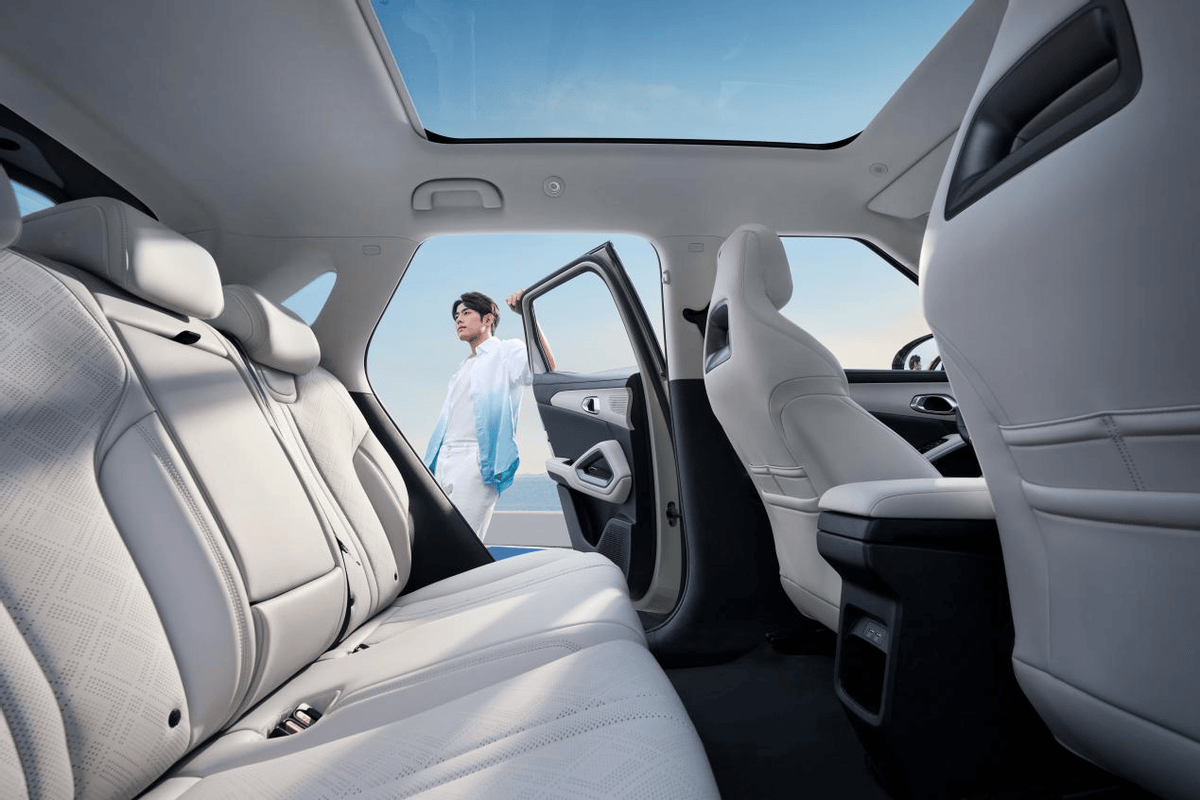 比亚迪元UP：A0级纯电SUV新标杆为年轻用户打造向上生活新选择_搜狐汽车_搜狐网