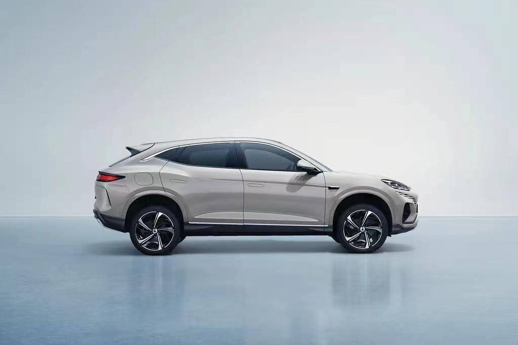 升级为双腔空悬，新款腾势N7售价23.98万元起_搜狐汽车_搜狐网