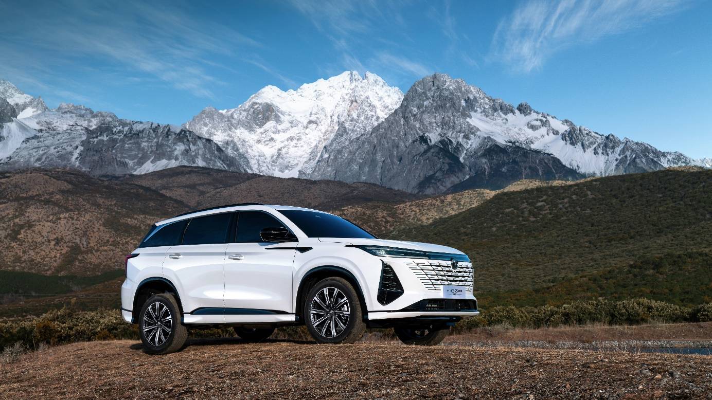 国民级2.0T SUV超值首选，买第三代CS75PLUS冠军版就对了_搜狐汽车_搜狐网