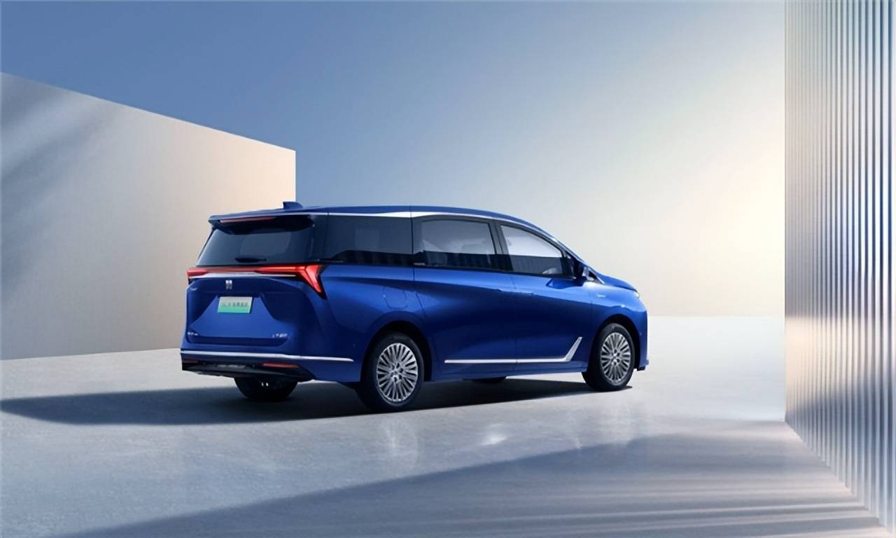 虽迟但到的绿牌GL8，老车主置换+免购置税立省6万_搜狐汽车_搜狐网