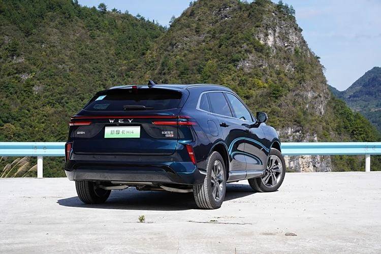 新摩卡Hi4正式上市 售价23.88万元，CLTC纯电续航200公里_搜狐汽车_搜狐网