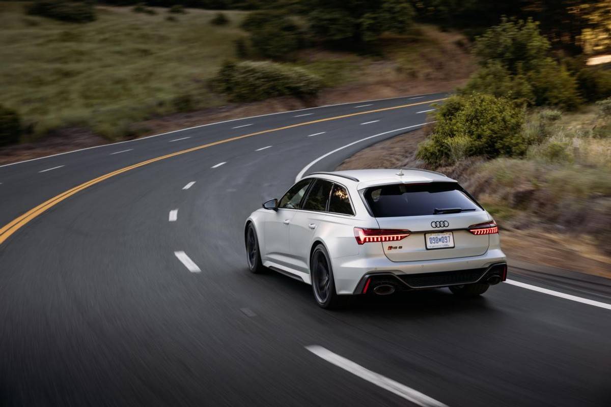 奥迪RS 6堪称“地表最强”，颜值与实力斩男无数_搜狐汽车_搜狐网