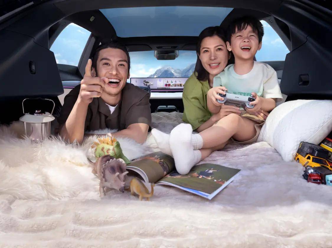 720km续航，极越01 Max长续航版上市 售24.99万元_搜狐汽车_搜狐网