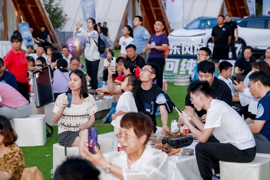 媒体实测综合续航2054km，东风风神L7上市，打造超长续航智混SUV_搜狐汽车_搜狐网