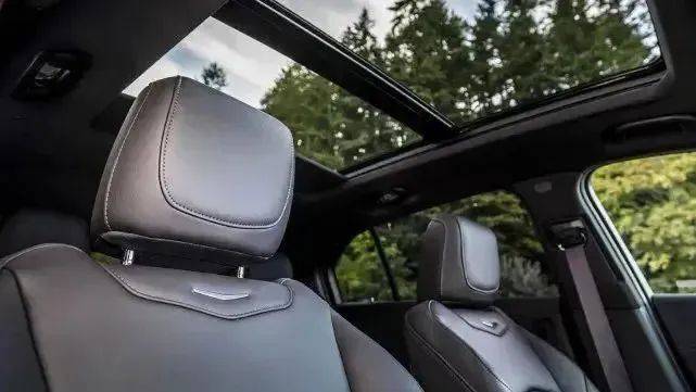 这台豪华SUV，标配9AT+2.0T，从近23万降至15万多，不香吗？_搜狐汽车_搜狐网