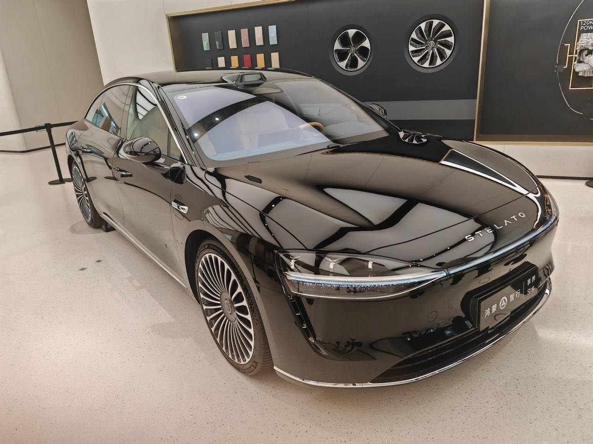 预见未来的享界S9：全方位挑战78S_搜狐汽车_搜狐网