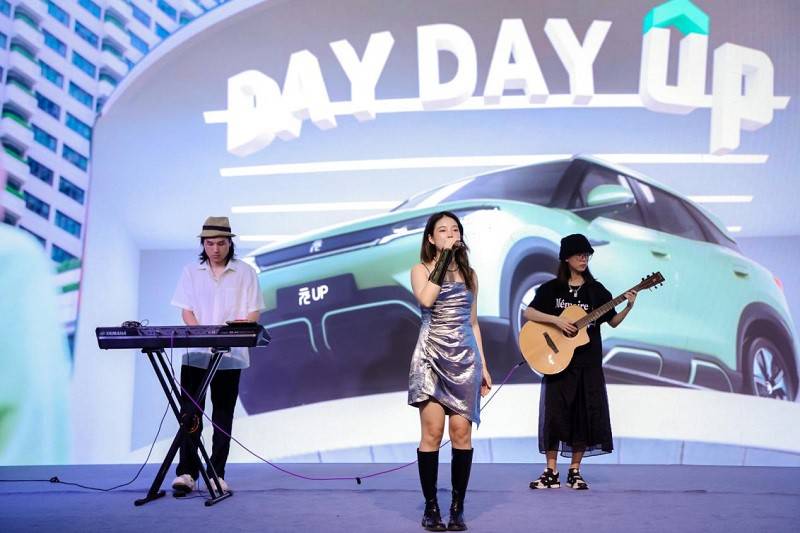 9万级准A纯电SUV元UP加推401KM活力版，郑州上市!_搜狐汽车_搜狐网