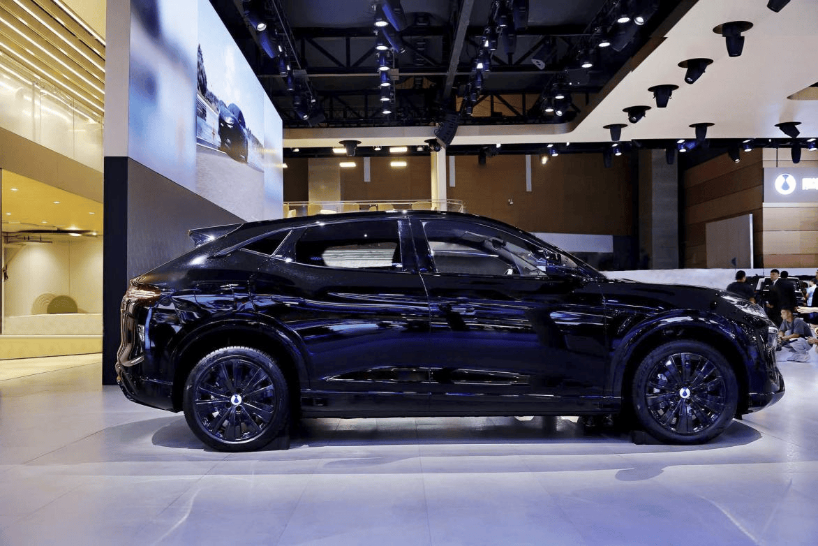 来成都车展就看腾势汽车！Z9GT、Z9、D9、N7猎影版齐登场！_搜狐汽车_搜狐网