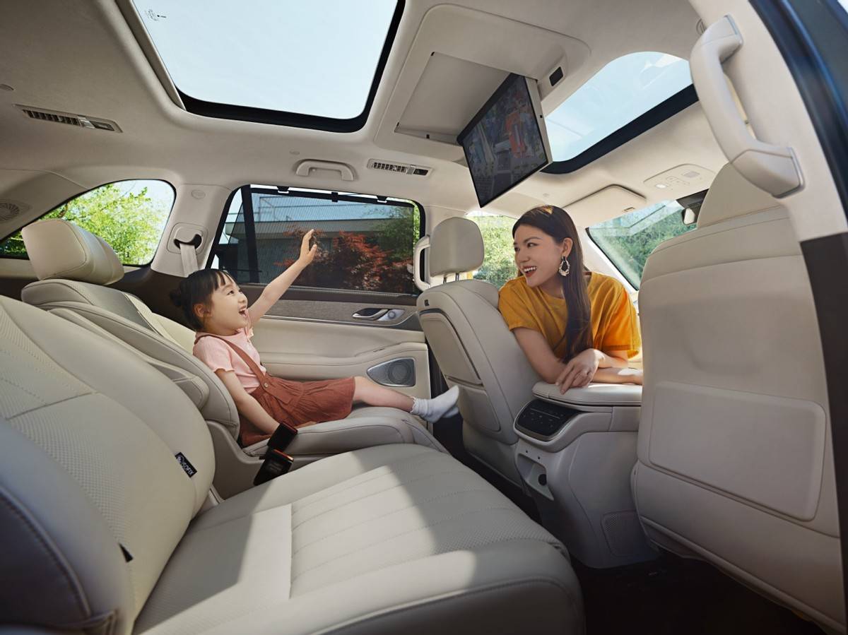 成都车展打卡全新蓝山，PK理想L8看谁才是更好的大六座SUV？_搜狐汽车_搜狐网