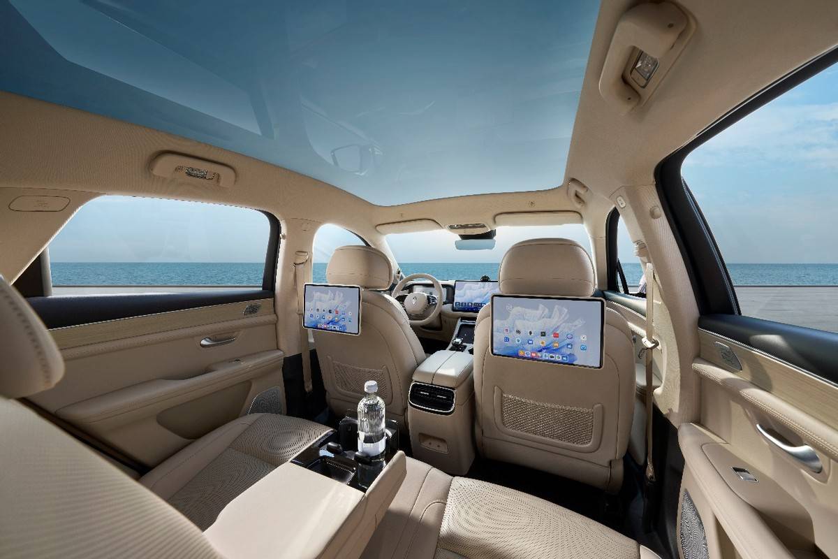 问界迎来新一轮OTA升级，问界M5、M7系列智舱智驾再进阶_搜狐汽车_搜狐网