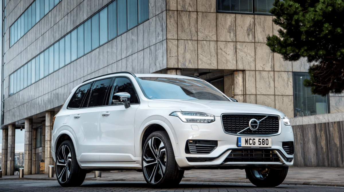 奥迪Q6 vs沃尔沃XC90，谁才是让全家人满意的全能SUV？_搜狐汽车_搜狐网