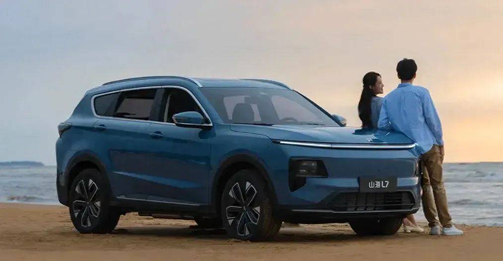 奇瑞造出L7！冰箱+彩电+大床，7座SUV仅13万，性价比无敌_搜狐汽车_搜狐网