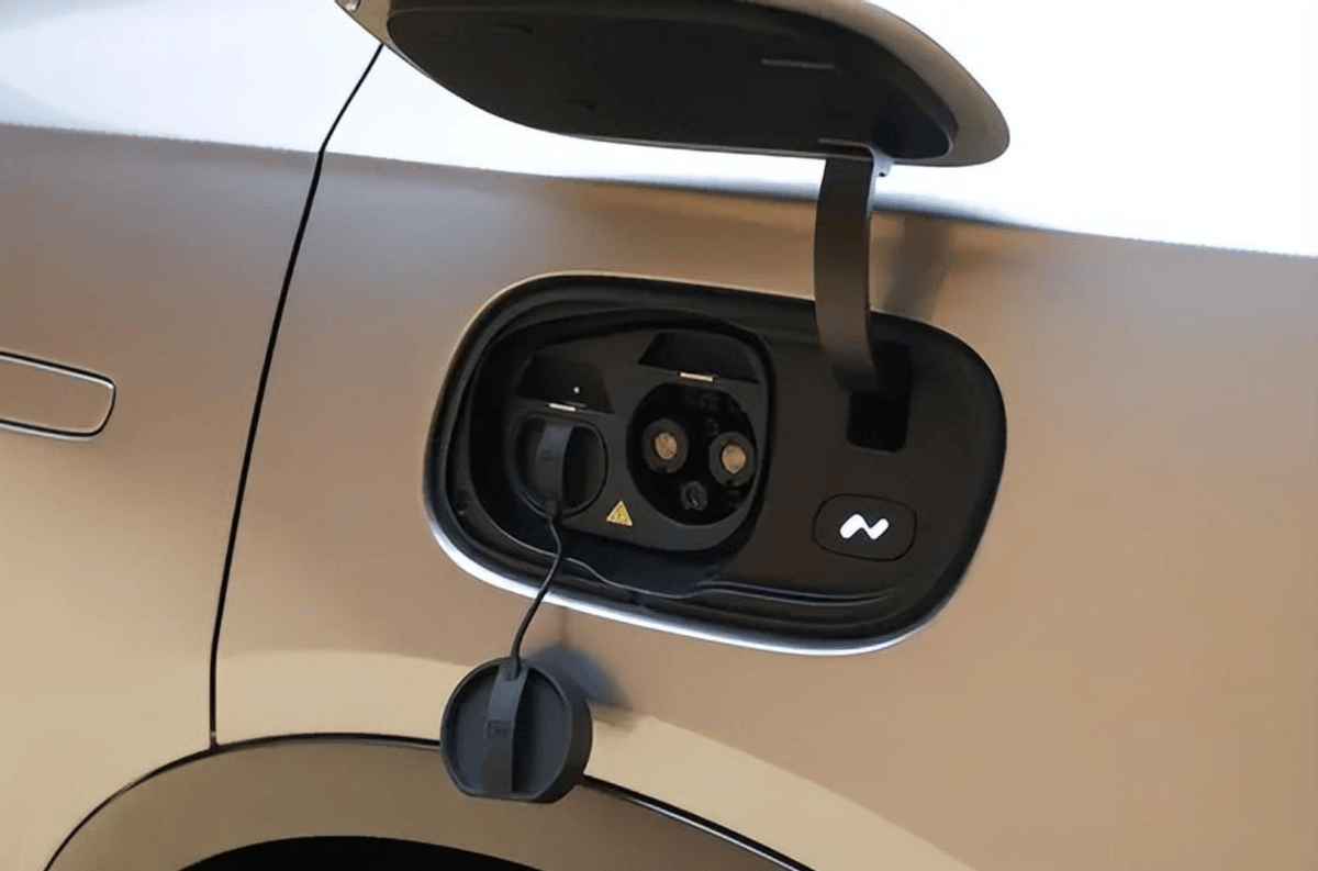 奇怪的乐道L60：800V电车，充电功率不到100kW？_搜狐汽车_搜狐网