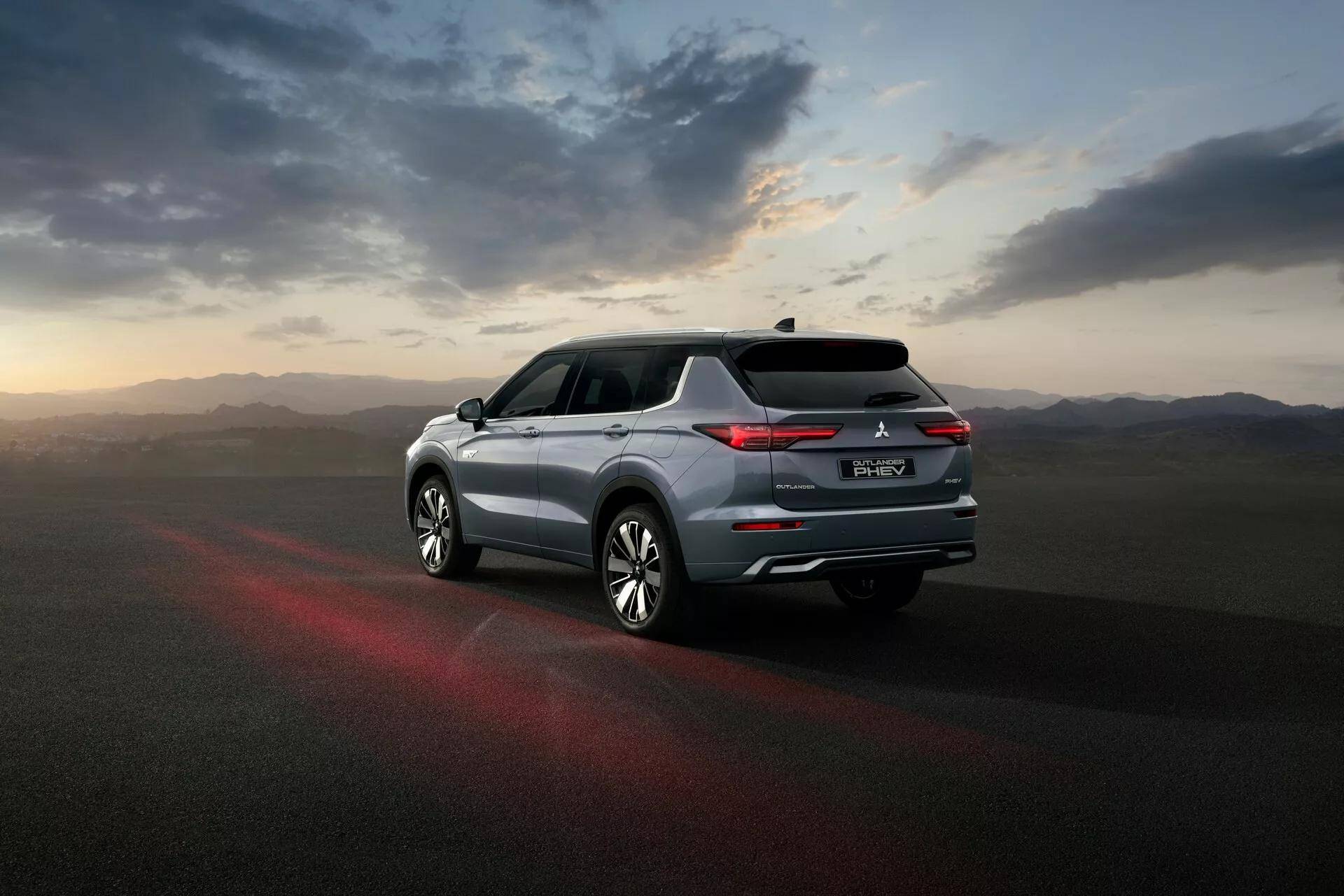 2025款三菱欧蓝德将于明年初在美国推出 将采用升级的PHEV系统_搜狐汽车_搜狐网