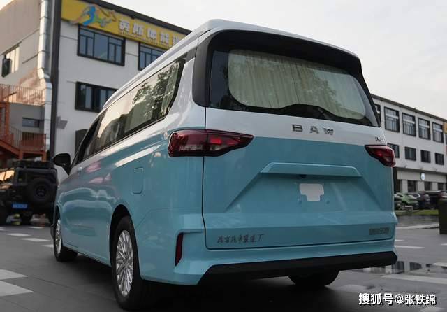 北汽制造自由王国vala上市，外观很复古，侧滑门，4座，续航505km_搜狐汽车_搜狐网