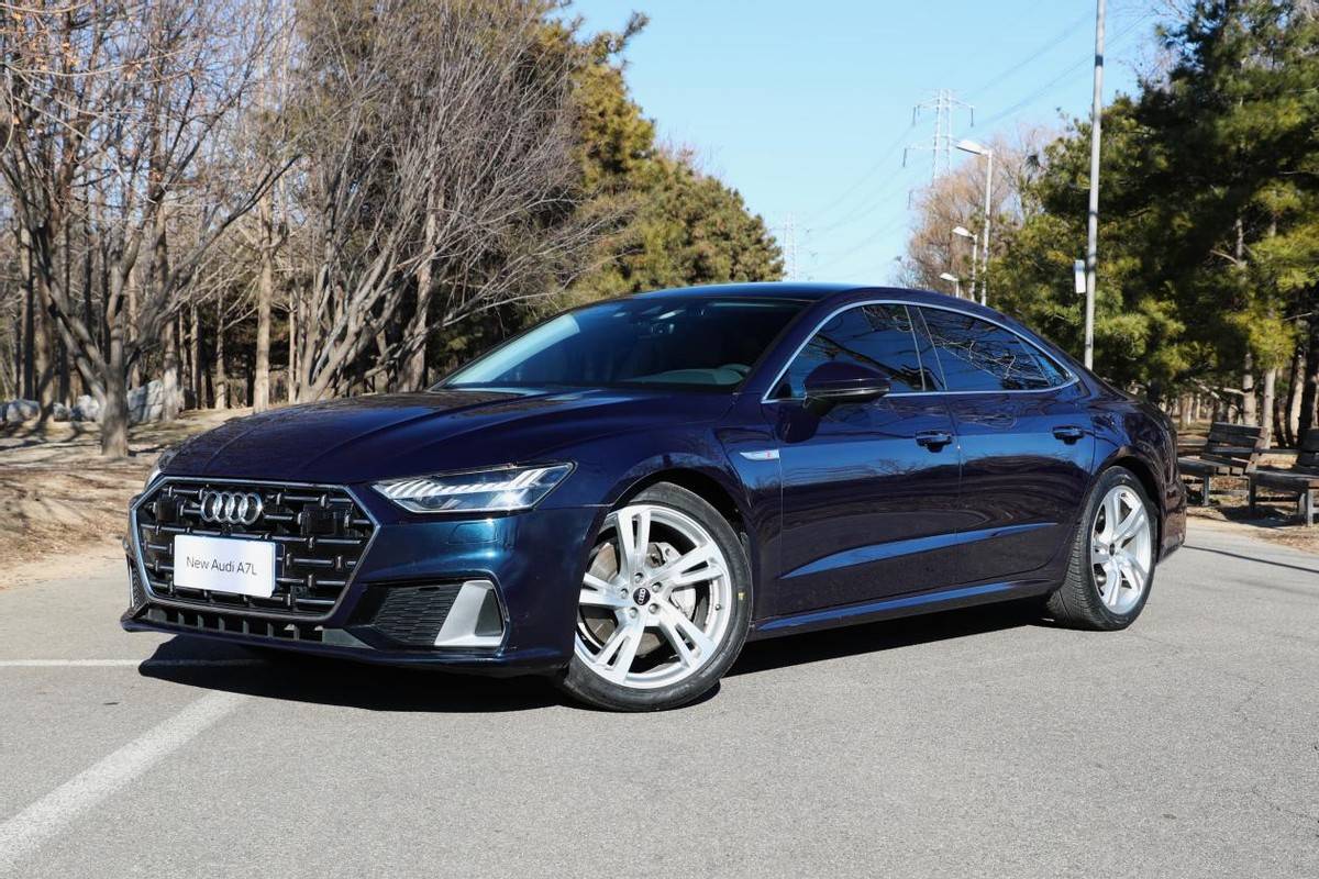 33万能买C级豪华轿车！关键还比“56E”开着更潮！_搜狐汽车_搜狐网