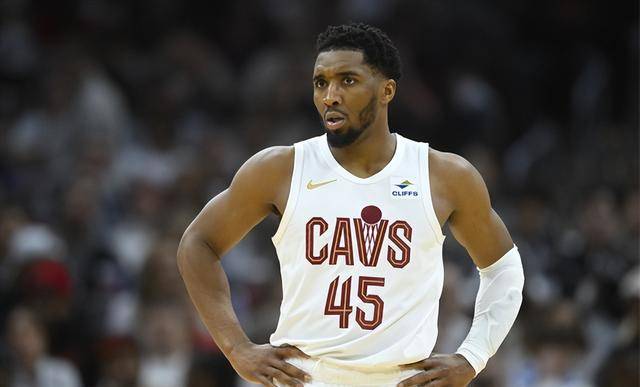 NBA1月15日神级表现对阵大坑：红黑榜揭晓_比赛_数据_特雷