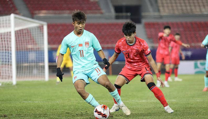 u17亚洲杯开幕！CCTV5直播，国少队艾比布拉搭档魏祥鑫争夺小组前2_球员_比赛_对手