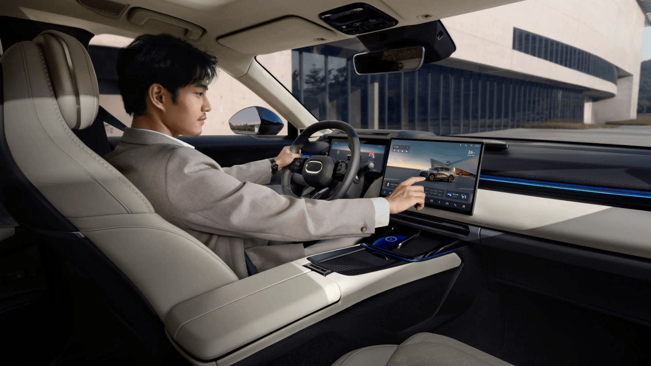 预算有限，领克08 EM - P、奥迪Q5L、宝马X3怎么买更划算？_搜狐汽车_搜狐网