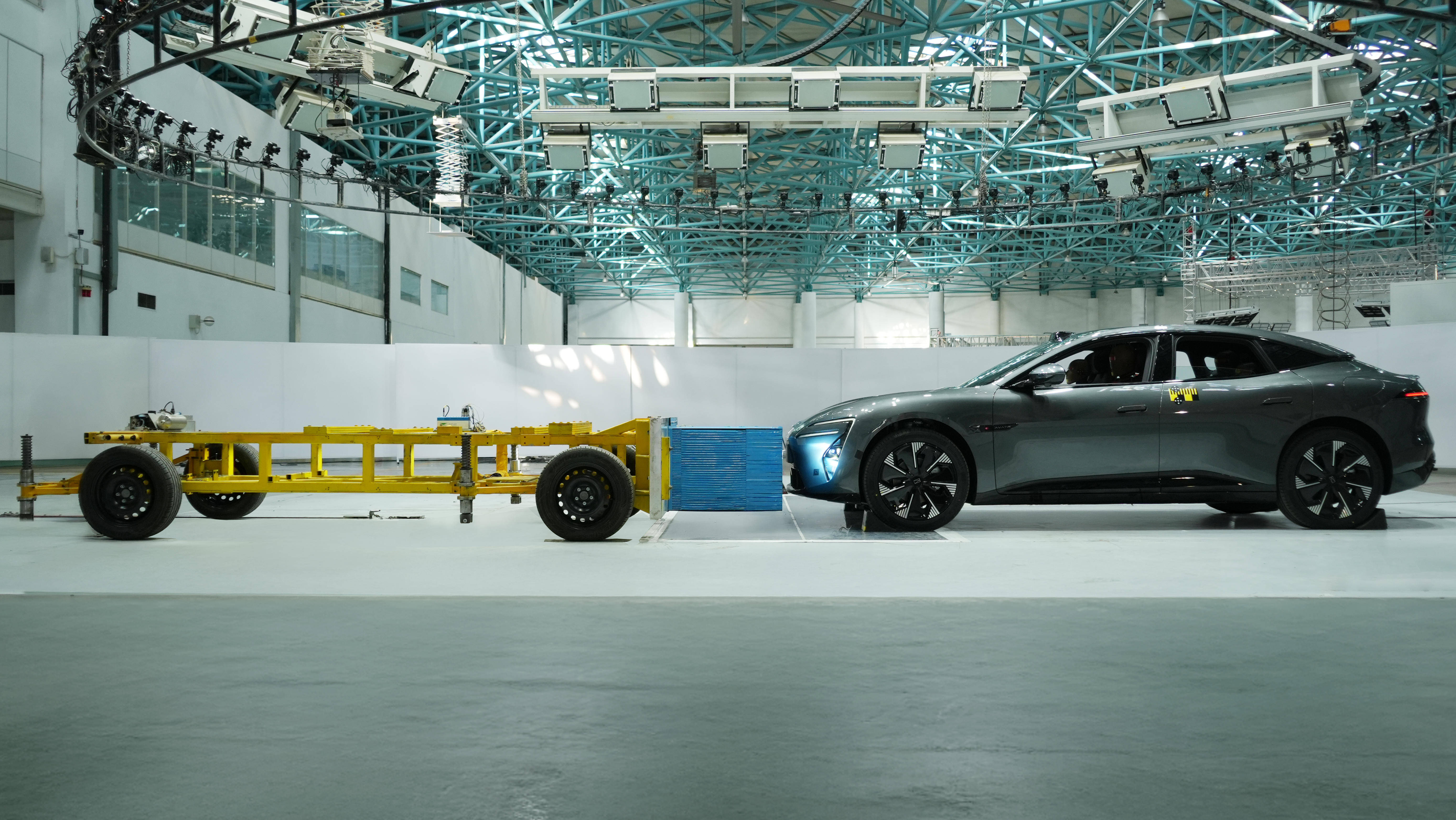 全球首测！阿维塔06成功挑战E-NCAP 2026 打造硬核安全_搜狐汽车_搜狐网