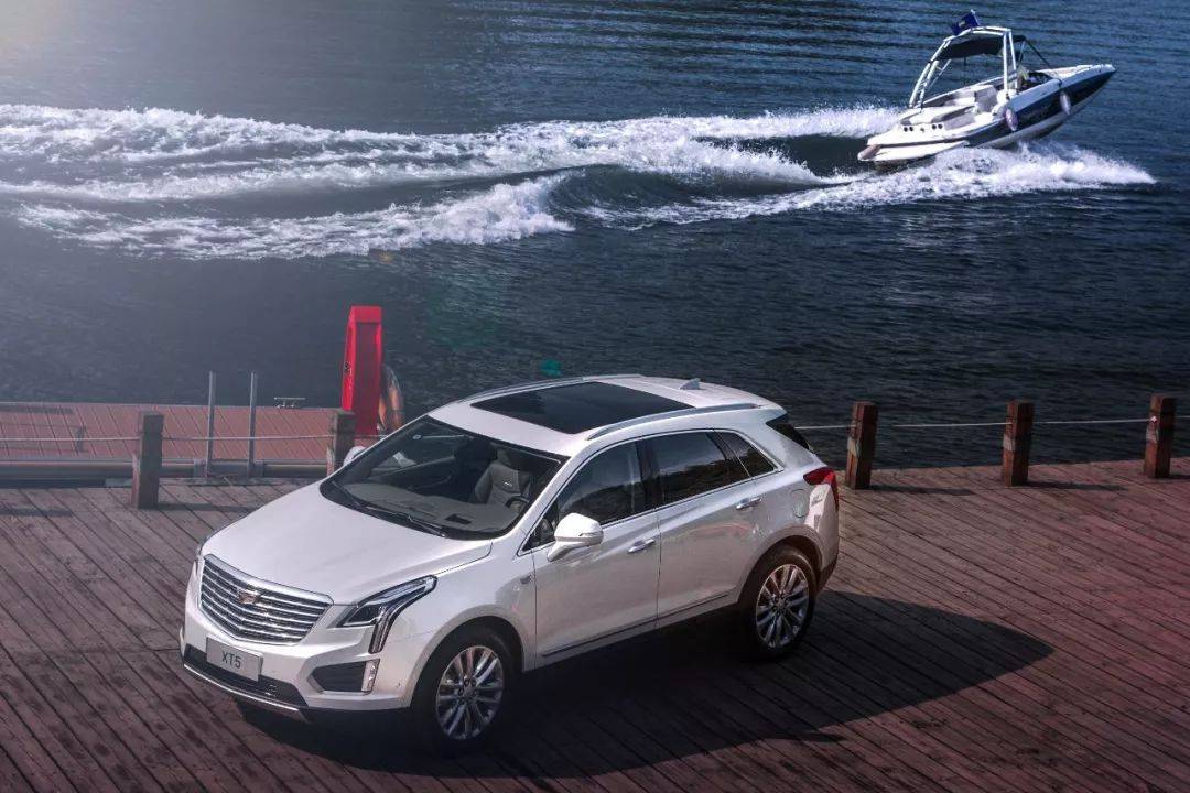省油且不牺牲驾驶质感，凯迪拉克XT5是如何做到的？_搜狐汽车_搜狐网