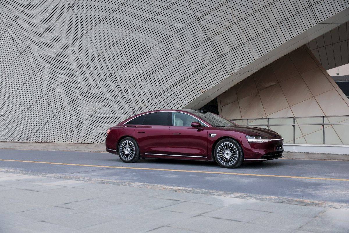 享界S9增程版动态首测，以科技豪华攻入BBA最后的堡垒_搜狐汽车_搜狐网