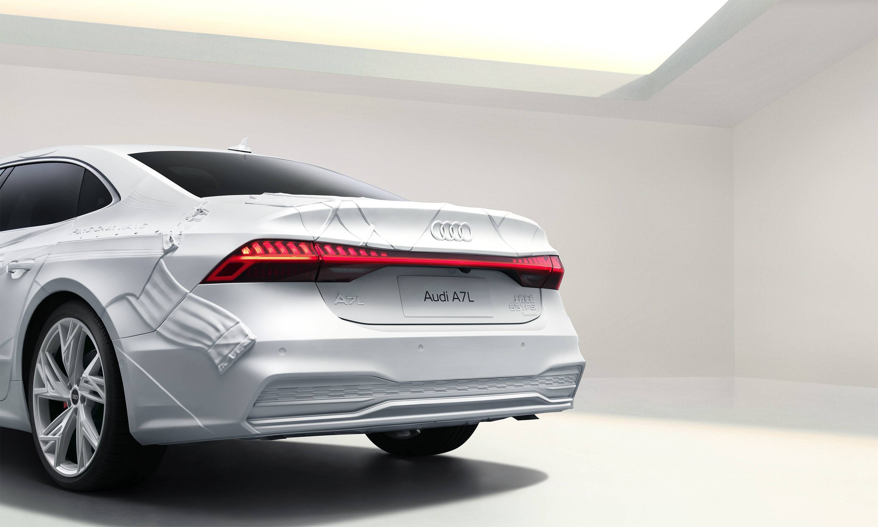 一眼定型 上汽奥迪A7L联袂Feng Chen Wang焕新型格_搜狐汽车_搜狐网