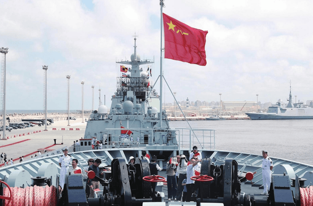 第12艘055下水，一堆052D等待交付 - 特约评论