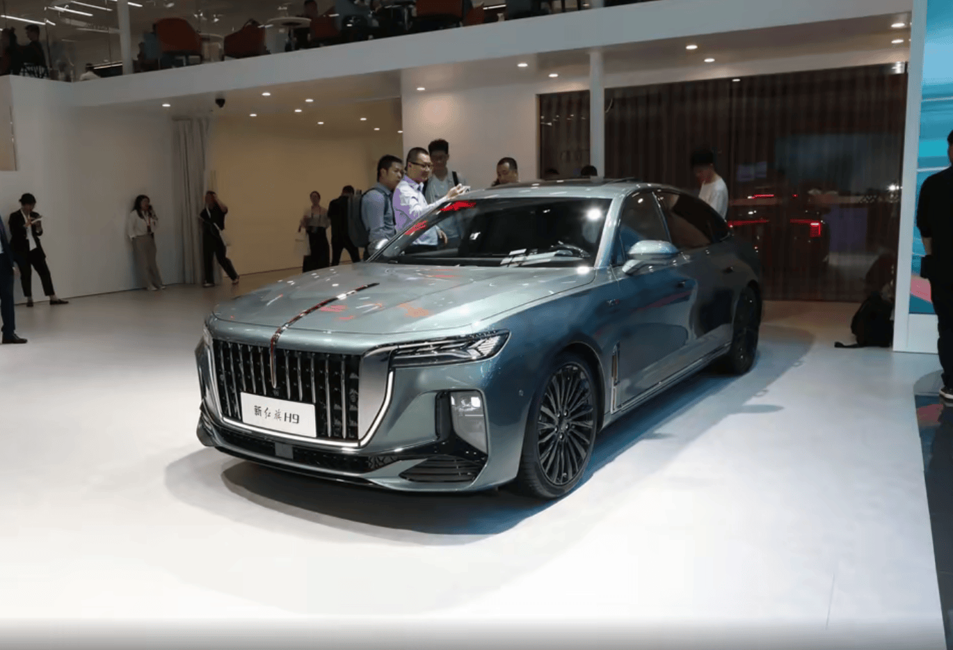 全系8AT加持，2025款红旗H9能否撼动奥迪A6L等车型的地位？_搜狐汽车_搜狐网