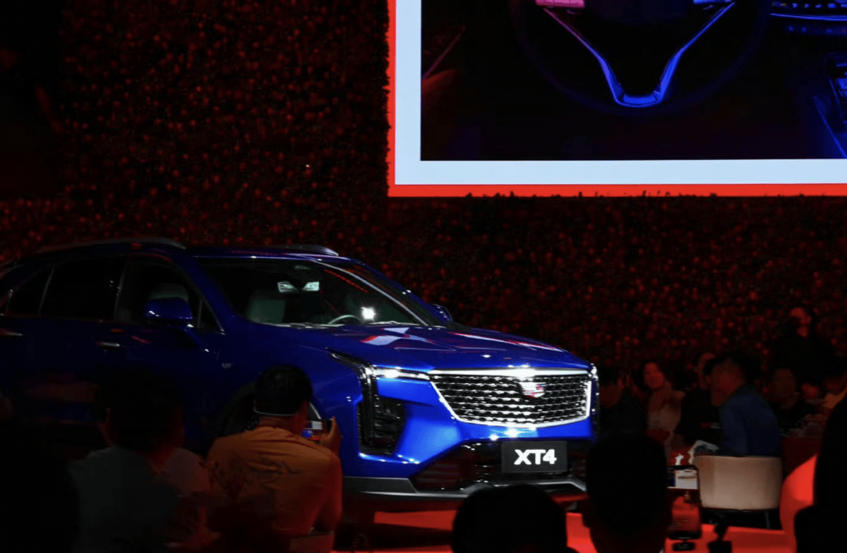 新凯迪拉克XT4降至15.99万，能打过奥迪Q3和宝马X1吗？_搜狐汽车_搜狐网