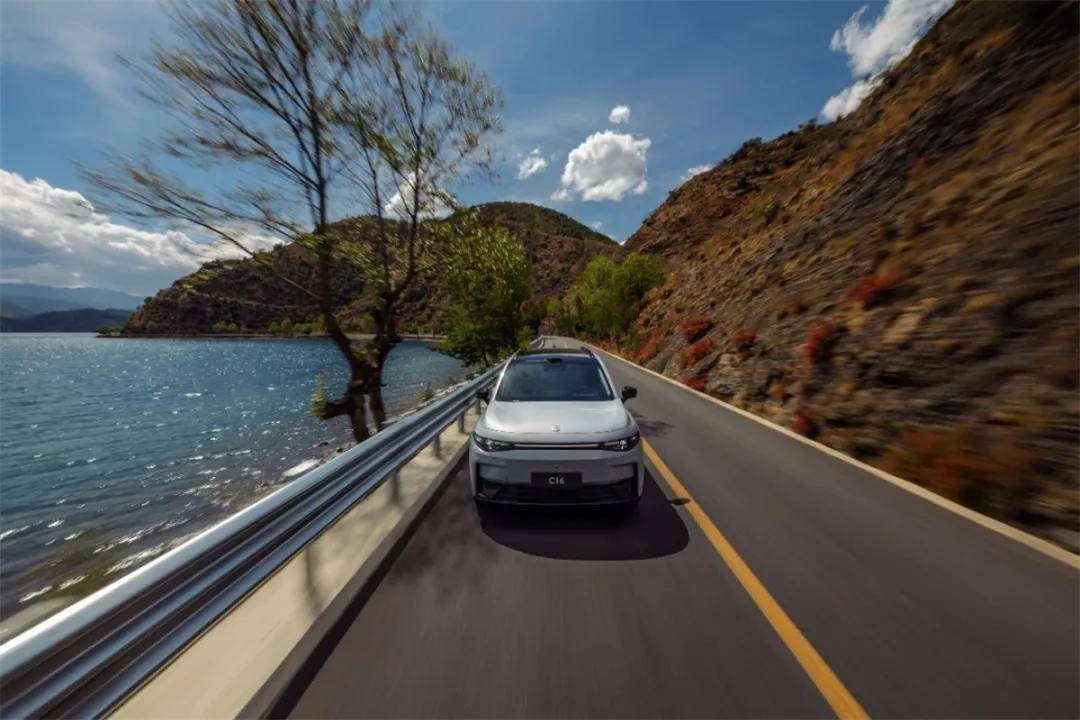 16.98万起，新增全新5座版，2026款零跑C16开启预售_搜狐汽车_搜狐网