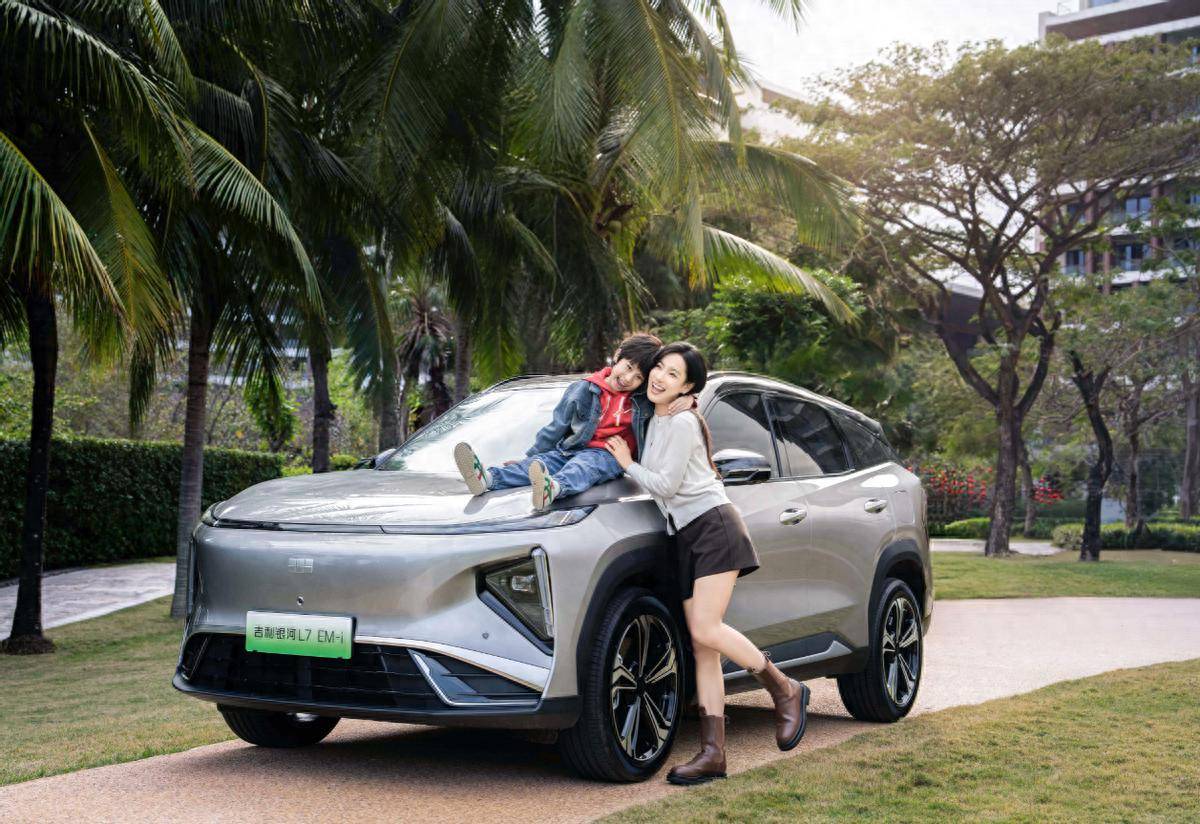 吉利银河L7 EM-i：家用SUV的驾控与舒适双料王_搜狐汽车_搜狐网