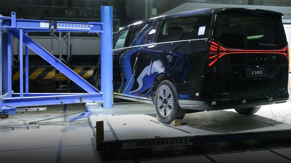 明星们都Pick的翼真L380，凭啥成30万级纯电MPV顶流？_搜狐汽车_搜狐网