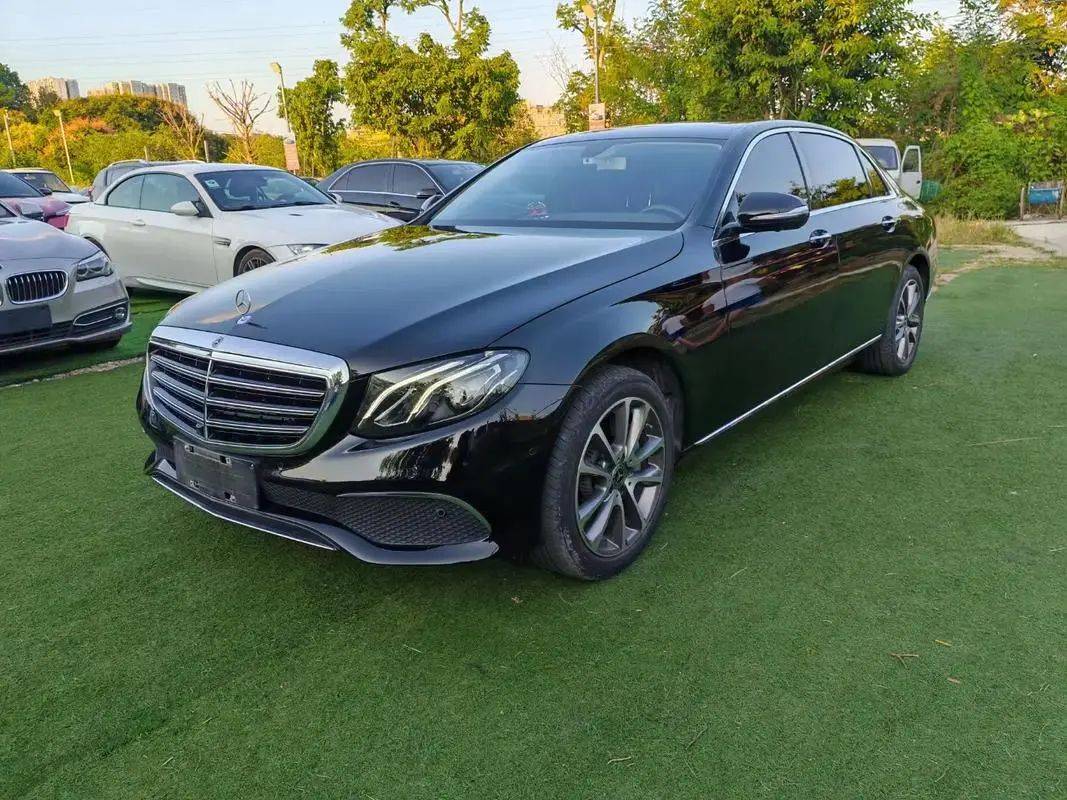 58万提了一辆奥迪A8，再开朋友的奔驰E300，车主，实测差距明显，压根不是一个档次！_搜狐汽车_搜狐网