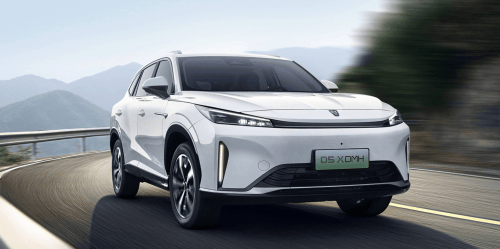10 万左右 SUV 选什么？荣威 D5X DMH：续航、空间、智能全拉满_搜狐汽车_搜狐网