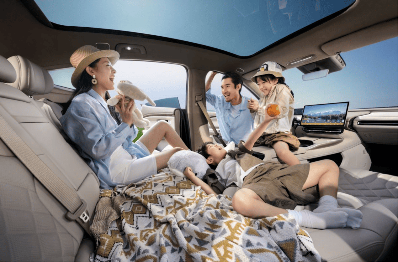 20万级预算选豪华纯电SUV，昊铂HT、智己LS6谁更值得选？_搜狐汽车_搜狐网