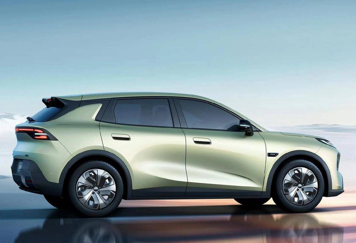 10万级纯电SUV！后起新秀启源Q05对比通勤老将比亚迪元UP，该选谁？_搜狐汽车_搜狐网