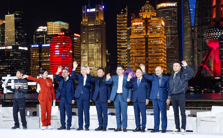 新能源高端市场竞争升级，鸿蒙智行带来全新思路_搜狐汽车_搜狐网