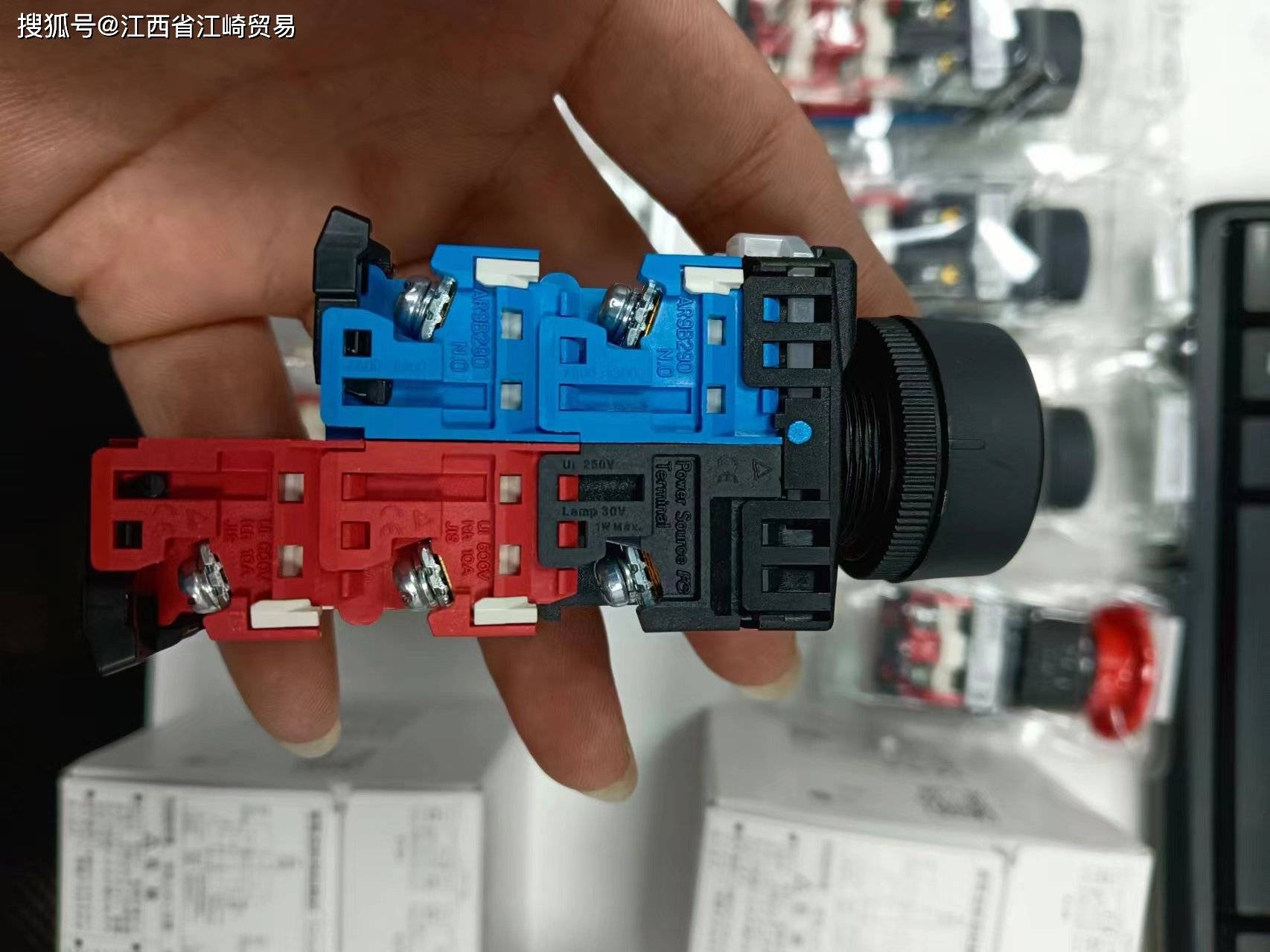 FUJI富士 平头带灯按钮开关AR22FOL-22E3R江崎周生-搜狐大视野-搜狐新闻