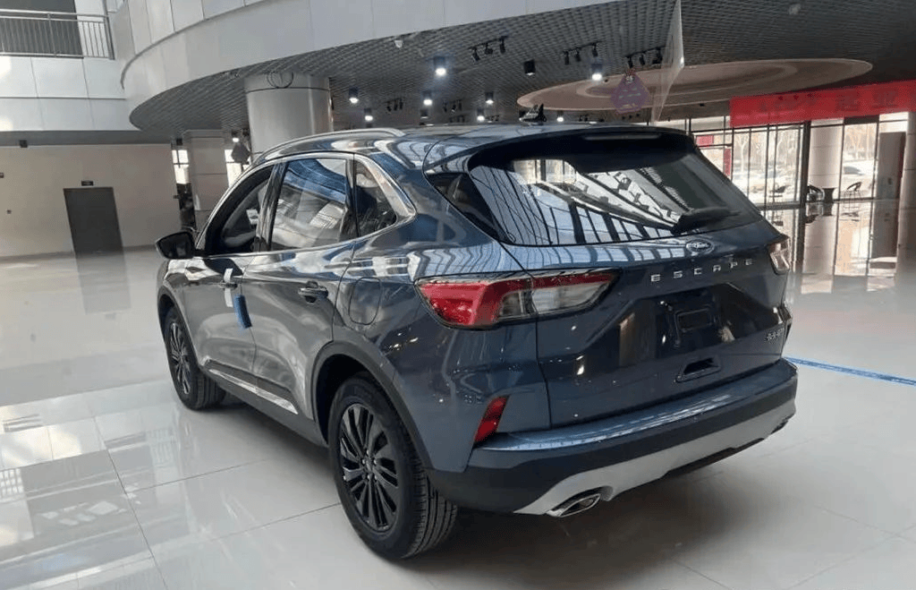 全系8AT+248马力才卖13万起，沦为合资“价格屠夫”，1公里5毛，还看啥本田CRV_搜狐汽车_搜狐网